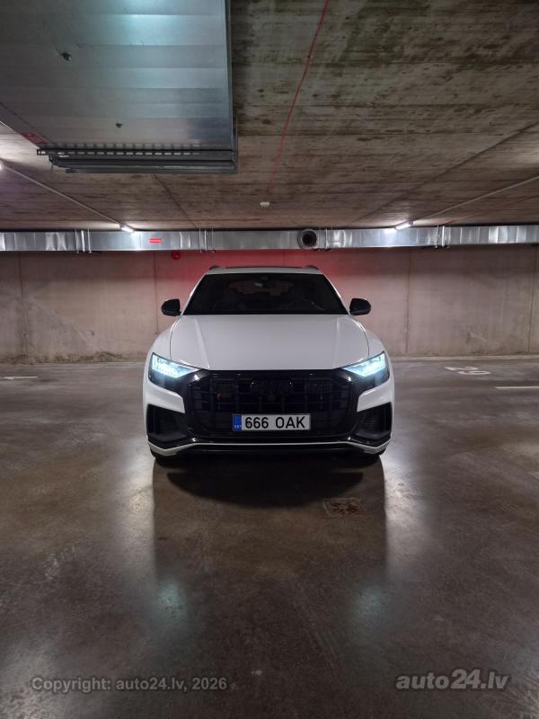 Audi SQ8 2022 in Tallinn on AUTOMOTO.COM.LV White Audi SQ8 2022 in Tallinn, with an engine capacity of 4.00 L and mileage of 56 thousand km for 72000 €, photo 4 on AUTOMOTO.COM.LV