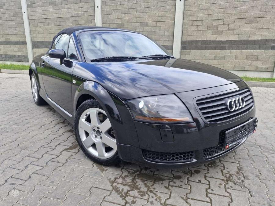 Melns Audi TT 2001 Viļņa, ar dzinēja tilpumu 1.78 L un nobraukumu 235 tūkst. km par 4750 €, foto 5 vietnē AUTOMOTO.COM.LV