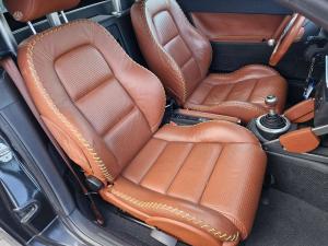 Melns Audi TT 2001 Viļņa, ar dzinēja tilpumu 1.78 L un nobraukumu 235 tūkst. km par 4750 €, foto 14 vietnē AUTOMOTO.COM.LV