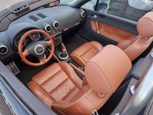 Melns Audi TT 2001 Viļņa, ar dzinēja tilpumu 1.78 L un nobraukumu 235 tūkst. km par 4750 €, foto 17 vietnē AUTOMOTO.COM.LV