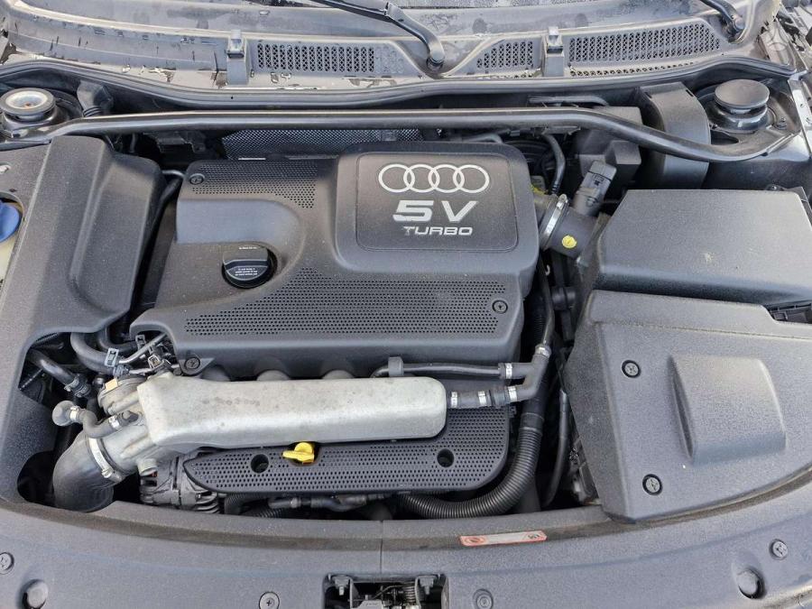 Melns Audi TT 2001 Viļņa, ar dzinēja tilpumu 1.78 L un nobraukumu 235 tūkst. km par 4750 €, foto 20 vietnē AUTOMOTO.COM.LV
