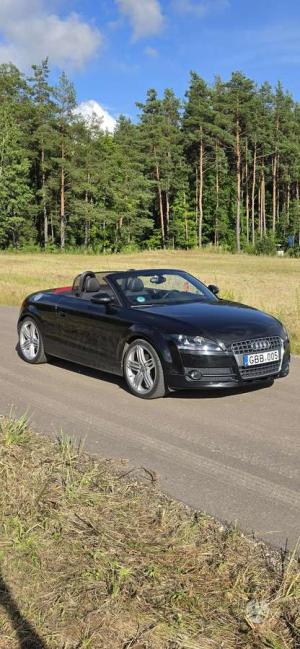 Black Audi TT 2008 in Vilnius, with an engine capacity of 1.98 L and mileage of 208 thousand km for 9900 €, photo 3 on AUTOMOTO.COM.LV