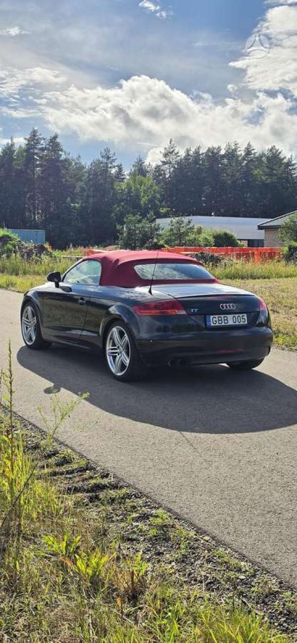 Black Audi TT 2008 in Vilnius, with an engine capacity of 1.98 L and mileage of 208 thousand km for 9900 €, photo 6 on AUTOMOTO.COM.LV