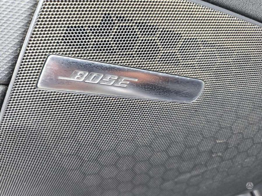 Black Audi TT 2009 in Ukmerge, with an engine capacity of 1.80 L and mileage of 225 thousand km for 5300 €, photo 9 on AUTOMOTO.COM.LV