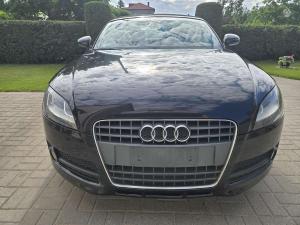 Black Audi TT 2009 in Ukmerge, with an engine capacity of 1.80 L and mileage of 225 thousand km for 5300 €, photo 10 on AUTOMOTO.COM.LV