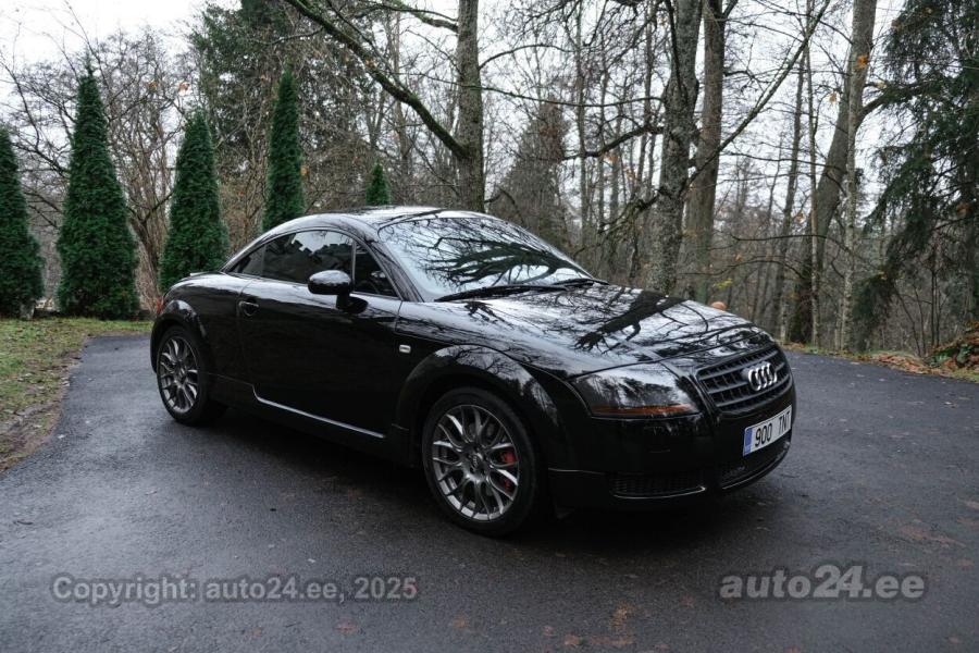 Melns Audi TT 1999 Tallina, ar dzinēja tilpumu 1.80 L un nobraukumu 283 tūkst. km par 5500 €, foto 2 vietnē AUTOMOTO.COM.LV