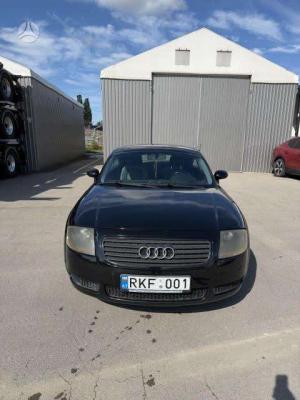 Melns Audi TT 2000 Klaipėda, ar dzinēja tilpumu 1.78 L un nobraukumu 267 tūkst. km par 2750 €, foto 4 vietnē AUTOMOTO.COM.LV