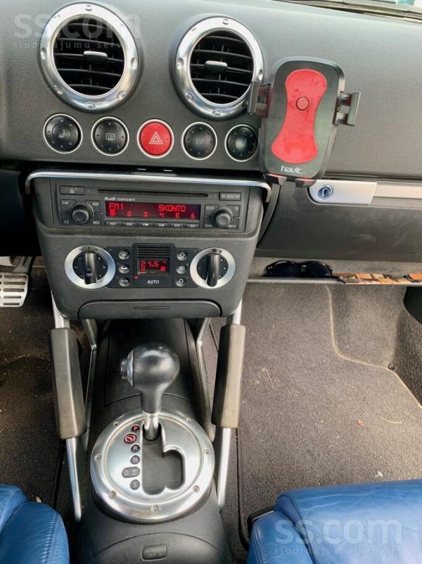 Melns Audi TT 2004 Rīga, ar dzinēja tilpumu 3.20 L un nobraukumu 247 tūkst. km par 6250 €, foto 9 vietnē AUTOMOTO.COM.LV