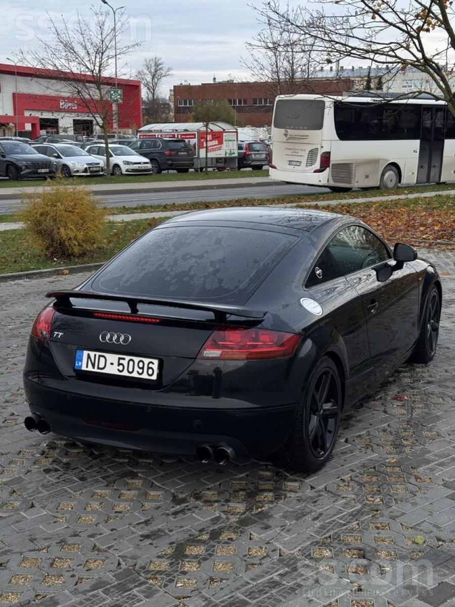 Melns Audi TT 2008 Rīga, ar dzinēja tilpumu 2.00 L un nobraukumu 325 tūkst. km par 8500 €, foto 1 vietnē AUTOMOTO.COM.LV