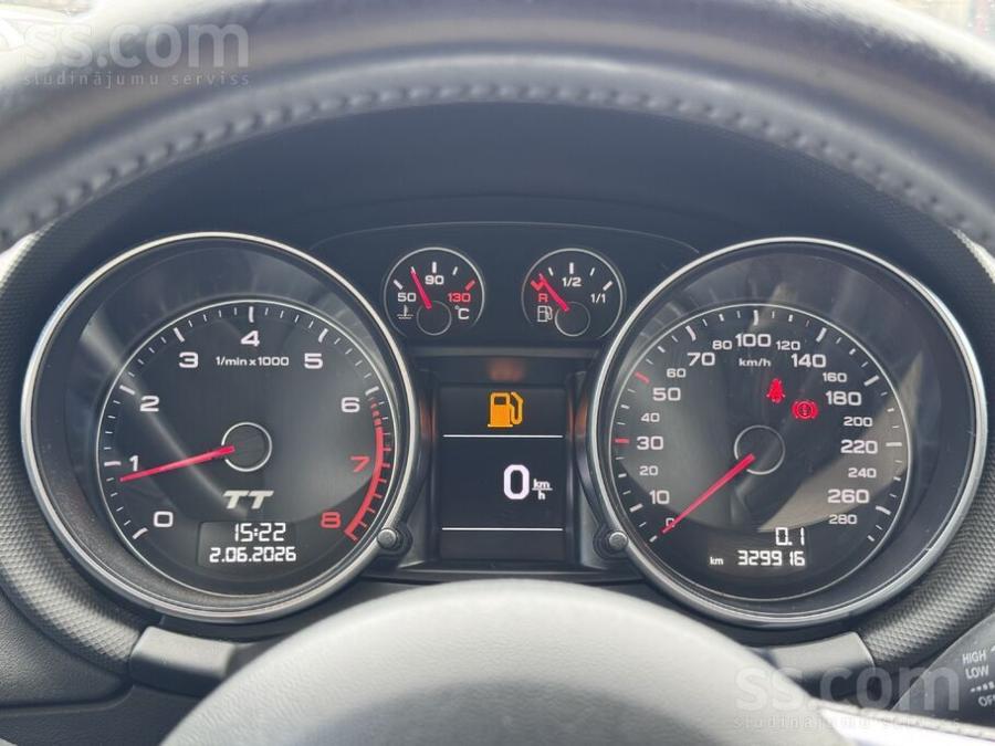 Melns Audi TT 2008 Rīga, ar dzinēja tilpumu 2.00 L un nobraukumu 329 tūkst. km par 8490 €, foto 15 vietnē AUTOMOTO.COM.LV