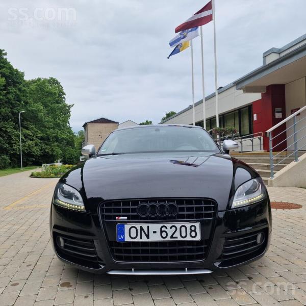 Black Audi TT 2008 in Riga, with an engine capacity of 2.00 L and mileage of 260 thousand km for 8300 €, photo 1 on AUTOMOTO.COM.LV