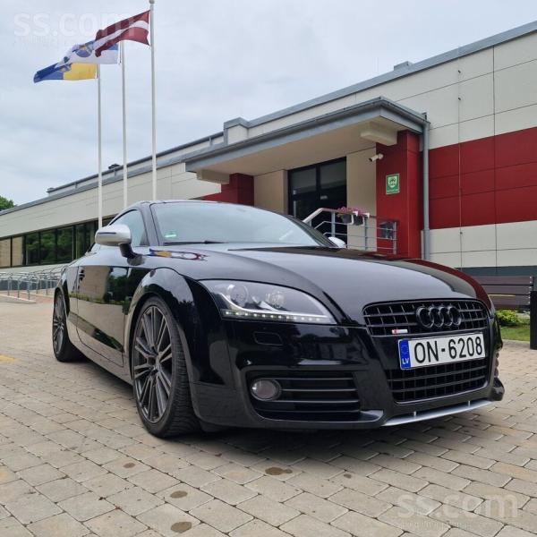 Black Audi TT 2008 in Riga, with an engine capacity of 2.00 L and mileage of 260 thousand km for 8300 €, photo 2 on AUTOMOTO.COM.LV