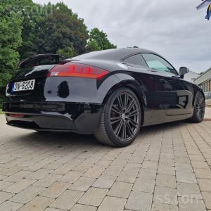 Black Audi TT 2008 in Riga, with an engine capacity of 2.00 L and mileage of 260 thousand km for 8300 €, photo 5 on AUTOMOTO.COM.LV