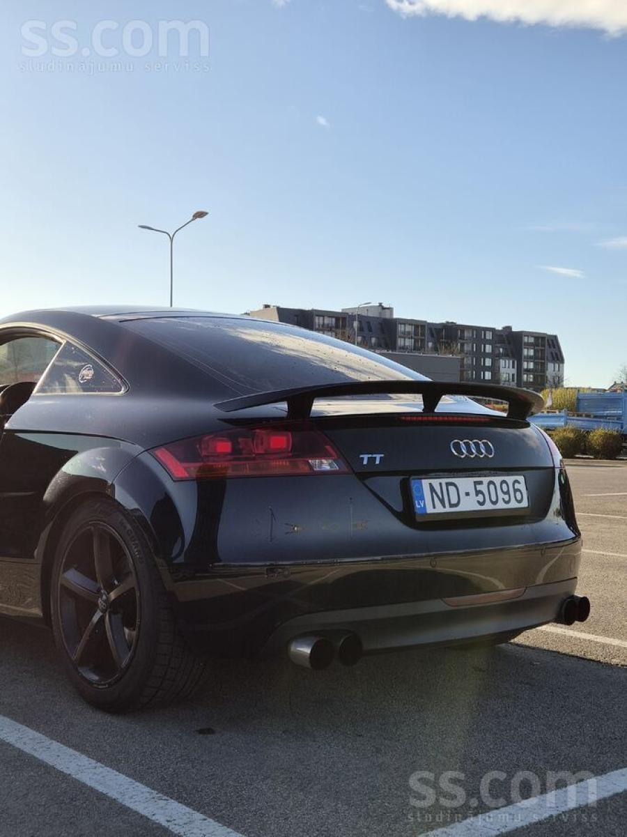 Melns Audi TT 2008 Rīga, ar dzinēja tilpumu 2.00 L un nobraukumu 330 tūkst. km par 7500 €, foto 4 vietnē AUTOMOTO.COM.LV