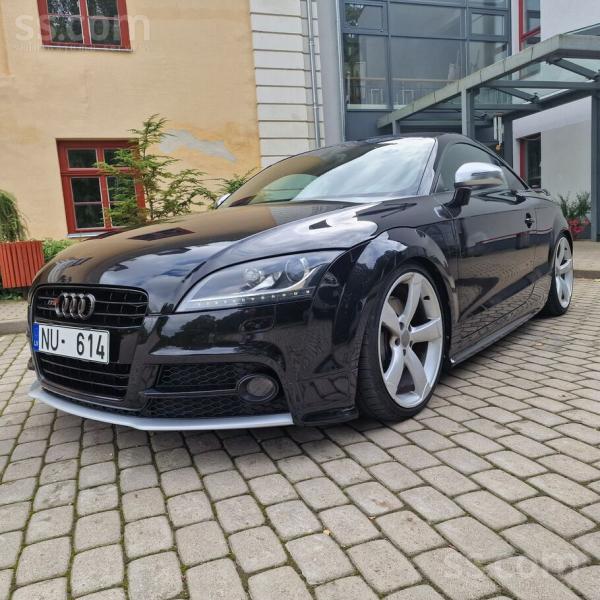 Audi TT 2008 Rīga vietnē Melns Audi TT 2008 Rīga, ar dzinēja tilpumu 2.00 L un nobraukumu 220 tūkst. km par 11950 €, foto 3 vietnē AUTOMOTO.COM.LV