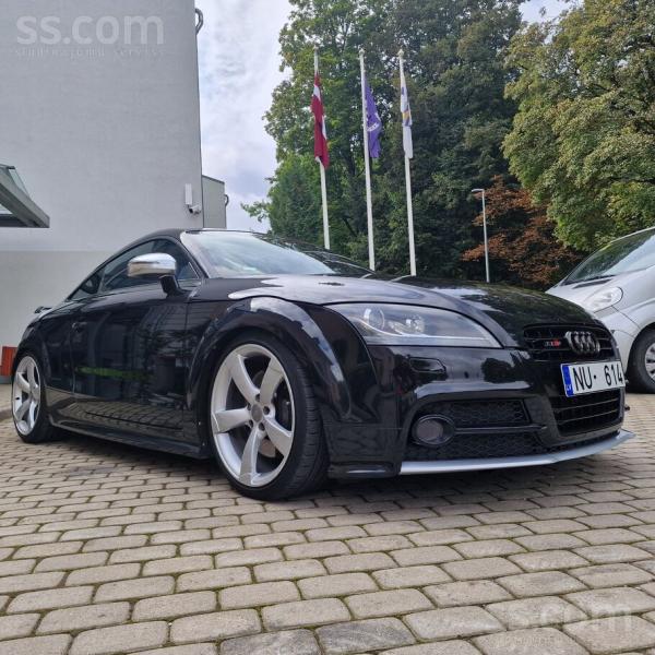 Audi TT 2008 Rīga vietnē Melns Audi TT 2008 Rīga, ar dzinēja tilpumu 2.00 L un nobraukumu 220 tūkst. km par 11950 €, foto 4 vietnē AUTOMOTO.COM.LV