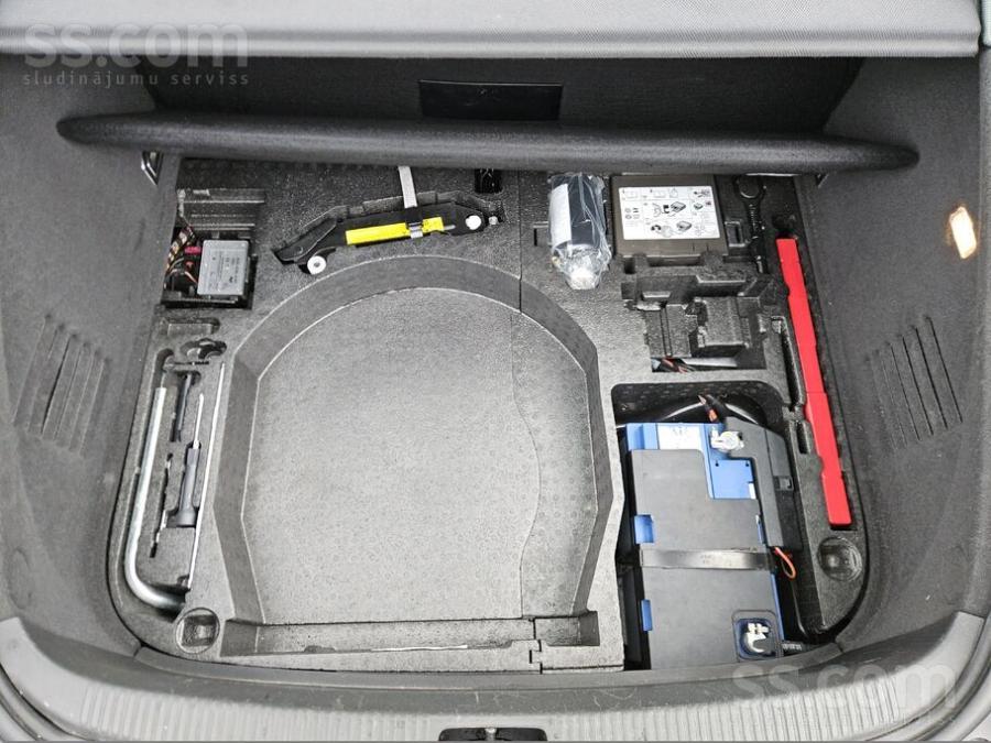 Melns Audi TT 2009 Rīga, ar dzinēja tilpumu 2.00 L un nobraukumu 309 tūkst. km par 7600 €, foto 9 vietnē AUTOMOTO.COM.LV