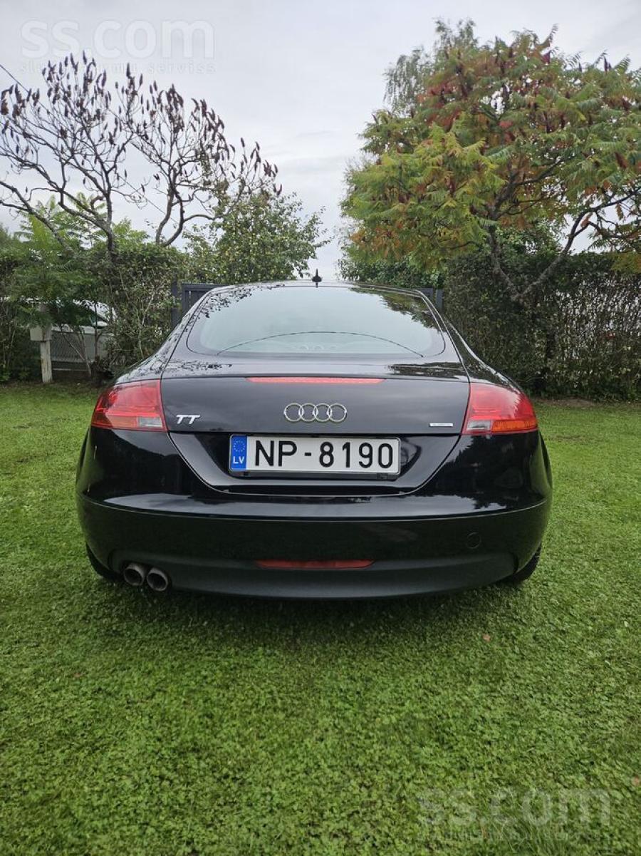 Melns Audi TT 2009 Rīga, ar dzinēja tilpumu 2.00 L un nobraukumu 309 tūkst. km par 7600 €, foto 17 vietnē AUTOMOTO.COM.LV