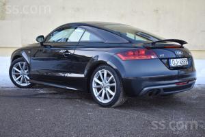 Black Audi TT 2012 in Talsi, with an engine capacity of 1.80 L and mileage of 166 thousand km for 9000 €, photo 2 on AUTOMOTO.COM.LV