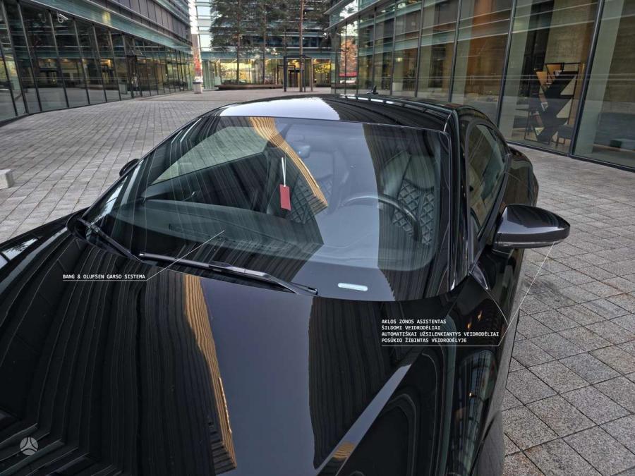 Black Audi TT 2016 in Vilnius, with an engine capacity of 2.00 L and mileage of 129 thousand km for 21900 €, photo 33 on AUTOMOTO.COM.LV