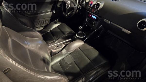 Blue Audi TT 2001 in Riga, with an engine capacity of 1.80 L and mileage of 192 thousand km for 2500 €, photo 9 on AUTOMOTO.COM.LV