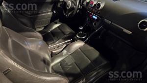 Blue Audi TT 2001 in Riga, with an engine capacity of 1.80 L and mileage of 192 thousand km for 2500 €, photo 9 on AUTOMOTO.COM.LV