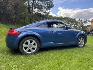 Zils Audi TT 2005 Alīta, ar dzinēja tilpumu 1.78 L un nobraukumu 172 tūkst. km par 3600 €, foto 4 vietnē AUTOMOTO.COM.LV