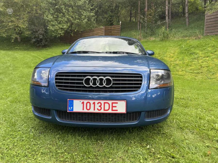 Zils Audi TT 2005 Alīta, ar dzinēja tilpumu 1.78 L un nobraukumu 172 tūkst. km par 3600 €, foto 5 vietnē AUTOMOTO.COM.LV