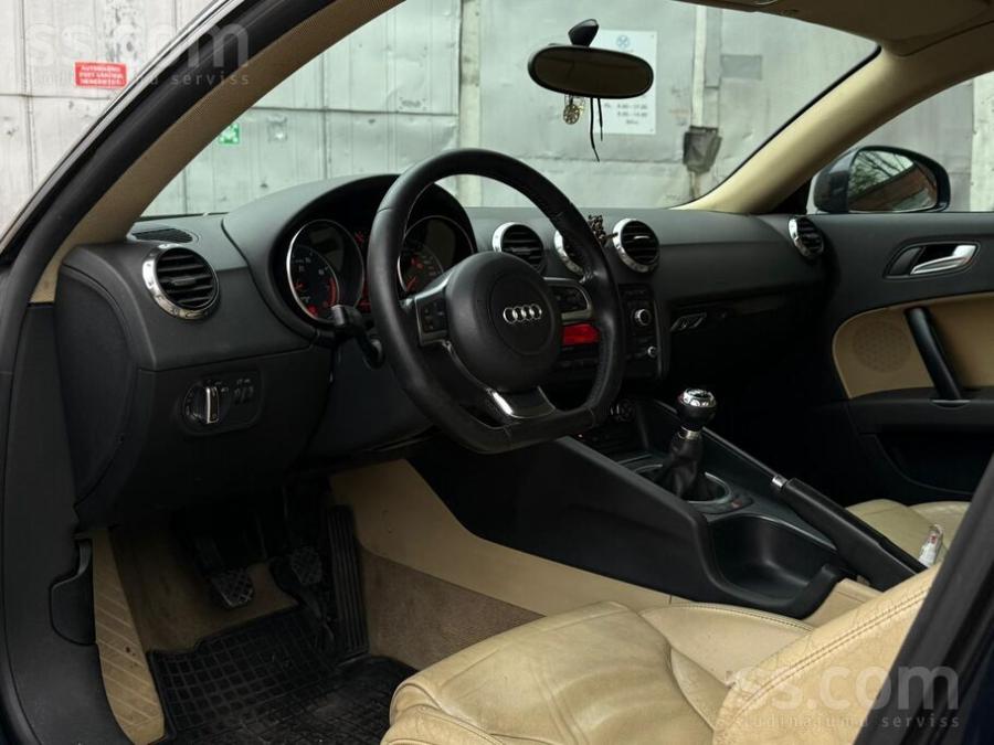 Blue Audi TT 2006 in Riga, with an engine capacity of 2.00 L and mileage of 233 thousand km for 6900 €, photo 14 on AUTOMOTO.COM.LV