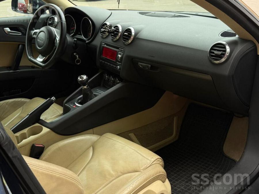 Blue Audi TT 2006 in Riga, with an engine capacity of 2.00 L and mileage of 233 thousand km for 6900 €, photo 15 on AUTOMOTO.COM.LV