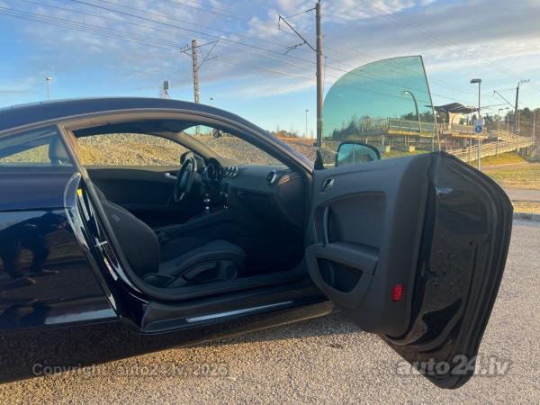 Blue Audi TT 2010 in Tallinn, with an engine capacity of 1.80 L and mileage of 125 thousand km for 9900 €, photo 10 on AUTOMOTO.COM.LV