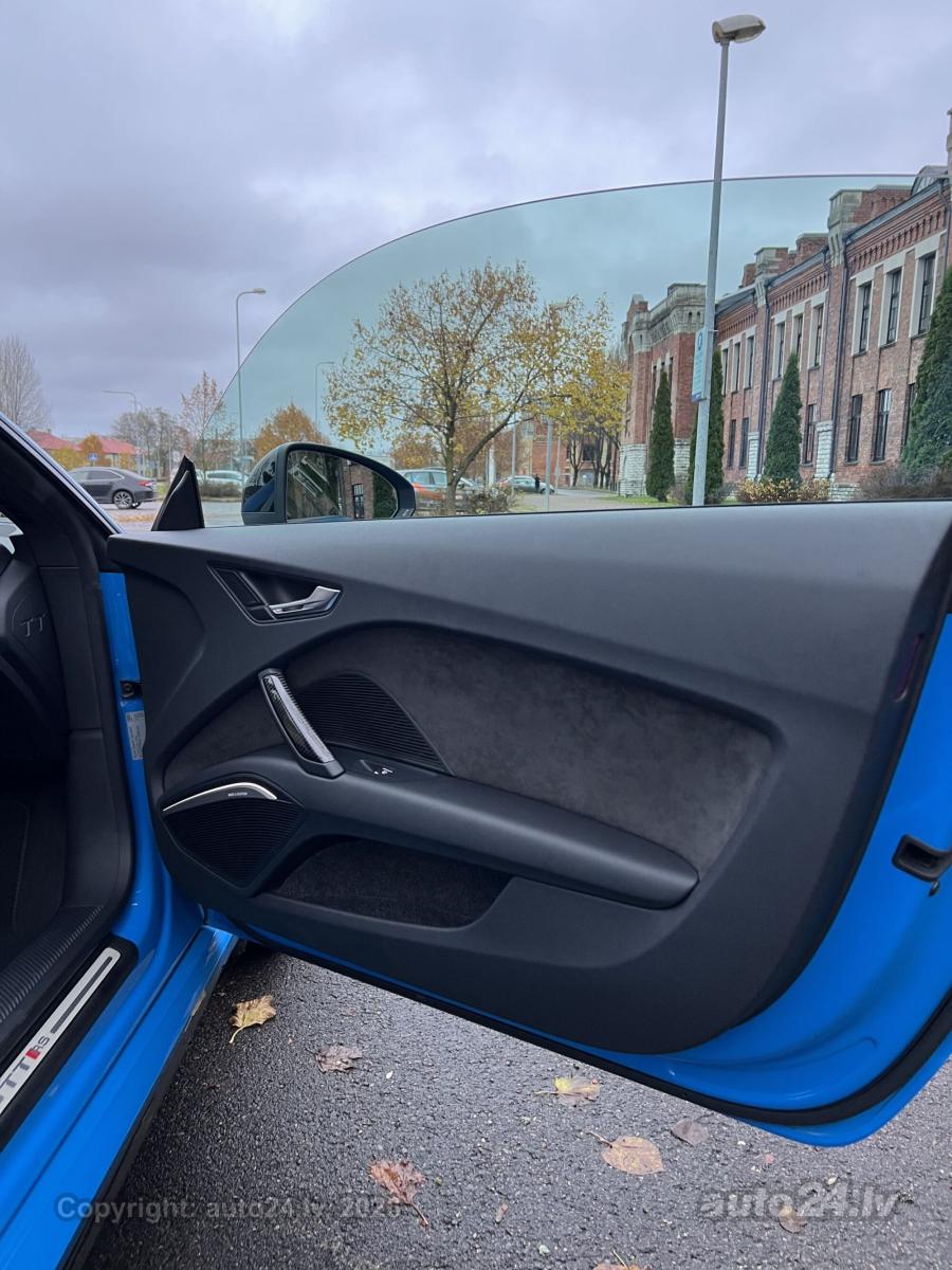 Blue Audi TT 2019 in Tallinn, with an engine capacity of 2.50 L and mileage of 64 thousand km for 53000 €, photo 18 on AUTOMOTO.COM.LV
