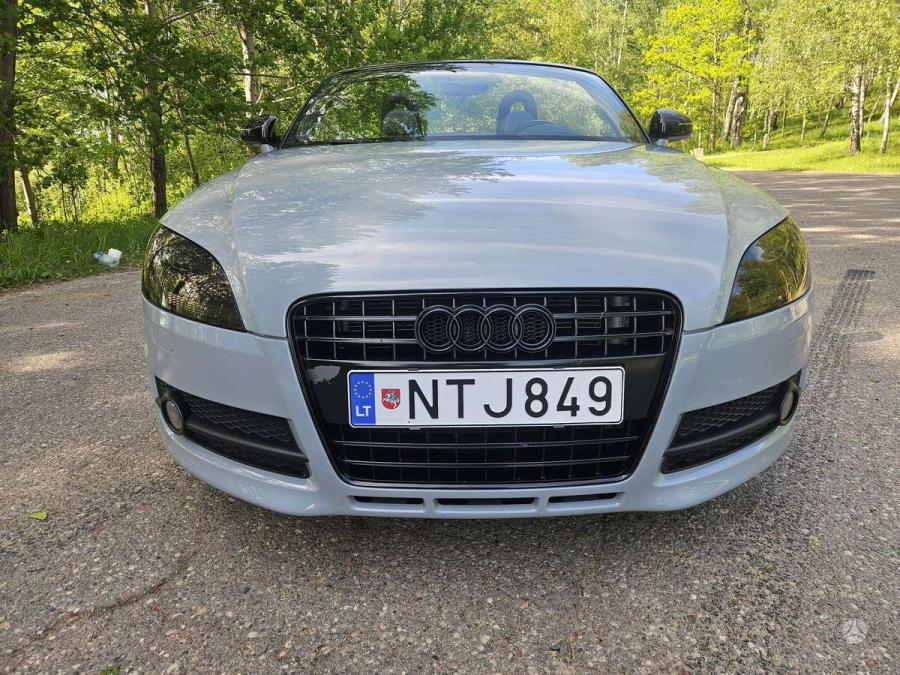 Audi TT 2007 in Plunge, with an engine capacity of 1.98 L and mileage of 188 thousand km for 7000 €, photo 5 on AUTOMOTO.COM.LV