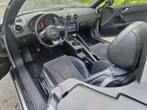 Audi TT 2007 in Plunge, with an engine capacity of 1.98 L and mileage of 188 thousand km for 7000 €, photo 9 on AUTOMOTO.COM.LV