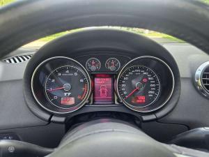 Audi TT 2007 in Plunge, with an engine capacity of 1.98 L and mileage of 188 thousand km for 7000 €, photo 10 on AUTOMOTO.COM.LV