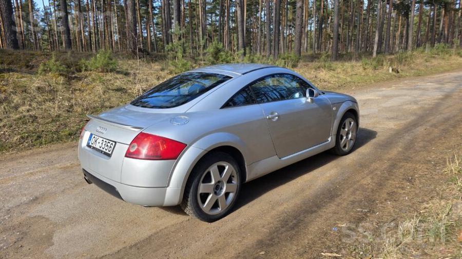 Audi TT 1998 Rīga, ar dzinēja tilpumu 1.80 L un nobraukumu 211 tūkst. km par 2650 €, foto 1 vietnē AUTOMOTO.COM.LV