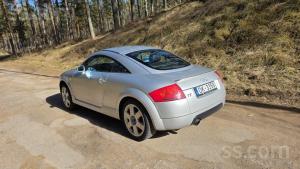 Audi TT 1998 Rīga, ar dzinēja tilpumu 1.80 L un nobraukumu 211 tūkst. km par 2650 €, foto 4 vietnē AUTOMOTO.COM.LV