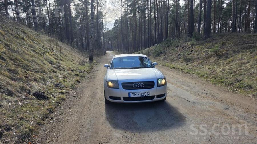 Audi TT 1998 Rīga, ar dzinēja tilpumu 1.80 L un nobraukumu 211 tūkst. km par 2650 €, foto 5 vietnē AUTOMOTO.COM.LV