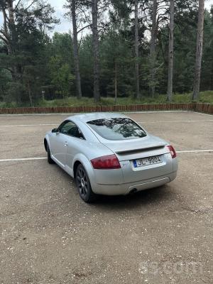 Audi TT 1999 in Ventspils, with an engine capacity of 1.80 L and mileage of 256 thousand km for 2300 €, photo 3 on AUTOMOTO.COM.LV