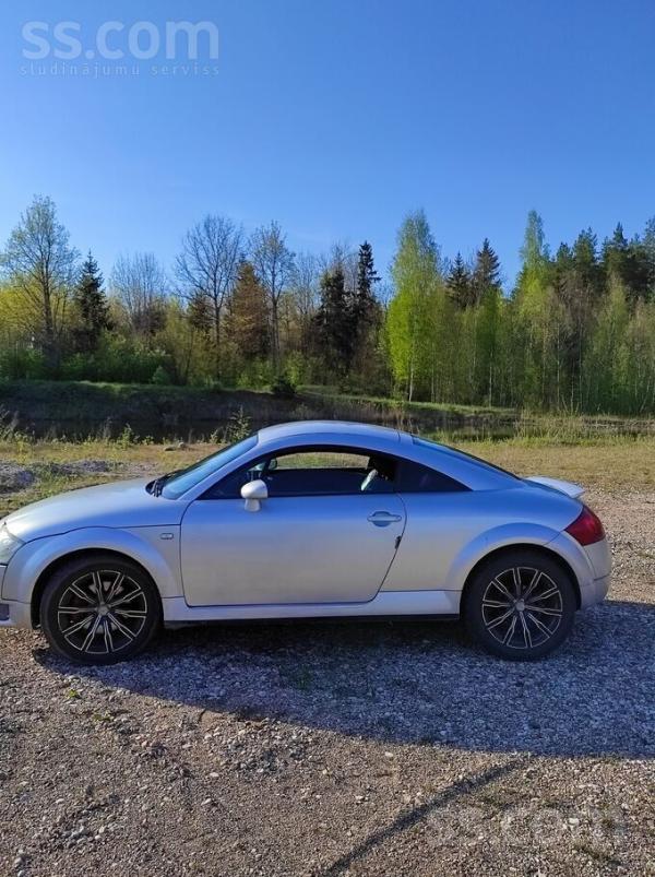 Audi TT 1999 in Riga, with an engine capacity of 1.80 L and mileage of 277 thousand km for 2570 €, photo 3 on AUTOMOTO.COM.LV
