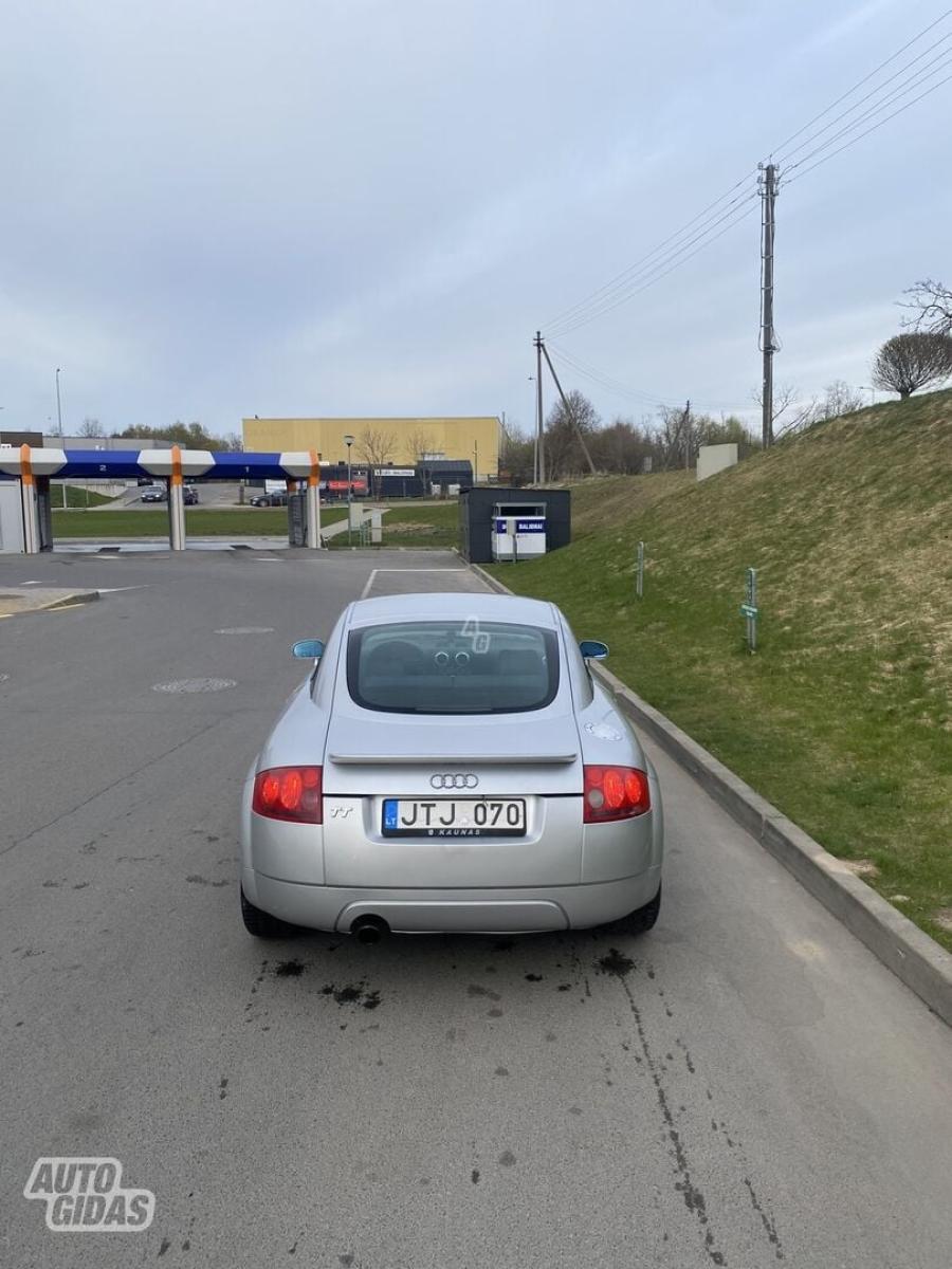 Audi TT 1999 in Vilnius, with an engine capacity of 1.80 L and mileage of 300 thousand km for 2500 €, photo 3 on AUTOMOTO.COM.LV