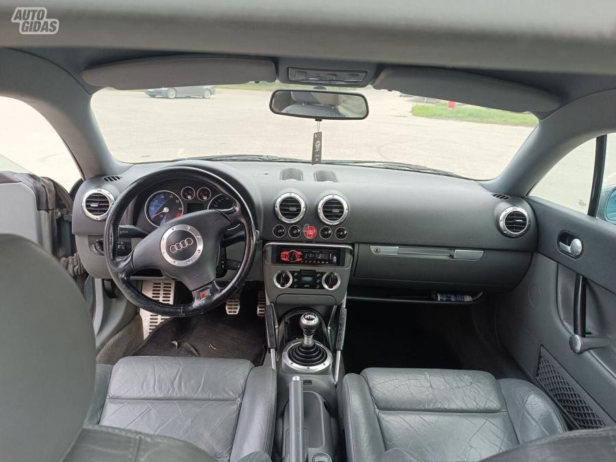 Audi TT 1999 Šauļi, ar dzinēja tilpumu 1.80 L un nobraukumu 223 tūkst. km par 2500 €, foto 13 vietnē AUTOMOTO.COM.LV