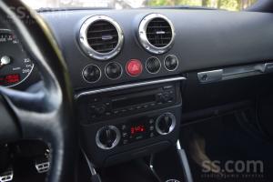 Audi TT 2000 Rīga, ar dzinēja tilpumu 1.80 L un nobraukumu 114 tūkst. km par 9900 €, foto 13 vietnē AUTOMOTO.COM.LV