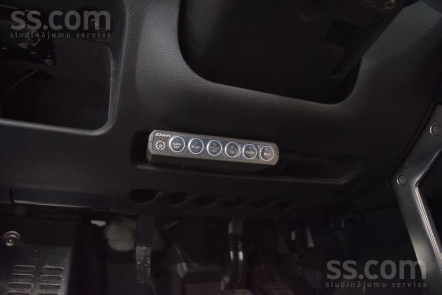 Audi TT 2000 Rīga, ar dzinēja tilpumu 1.80 L un nobraukumu 114 tūkst. km par 9900 €, foto 16 vietnē AUTOMOTO.COM.LV