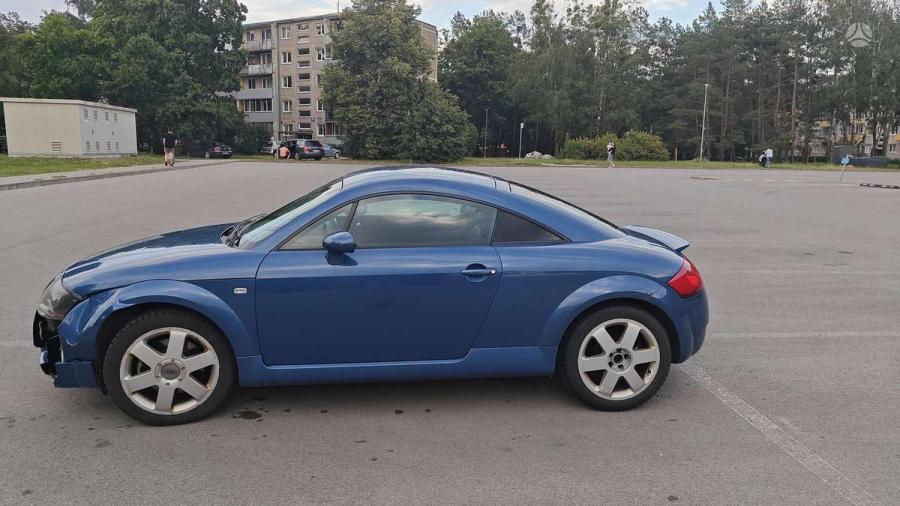 Audi TT 2000 in Kaunas, with an engine capacity of 1.78 L and mileage of 307 thousand km for 1499 €, photo 6 on AUTOMOTO.COM.LV