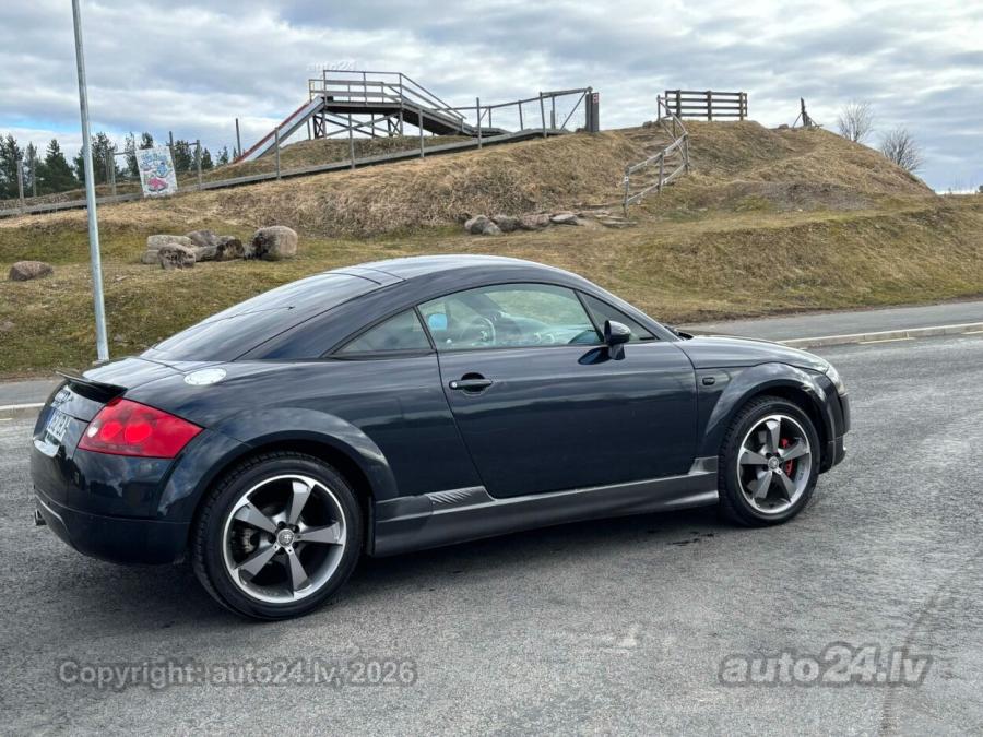 Audi TT 2003 Narva, ar dzinēja tilpumu 1.80 L un nobraukumu 239 tūkst. km par 2990 €, foto 4 vietnē AUTOMOTO.COM.LV