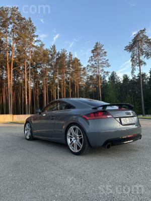 Audi TT 2007 in Riga, with an engine capacity of 3.20 L and mileage of 296 thousand km for 13000 €, photo 2 on AUTOMOTO.COM.LV