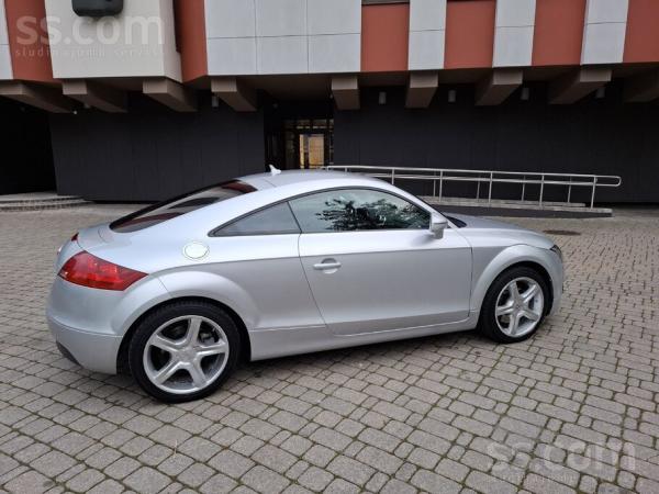 Audi TT 2007 Daugavpils, ar dzinēja tilpumu 2.00 L un nobraukumu 143 tūkst. km par 5750 €, foto 6 vietnē AUTOMOTO.COM.LV