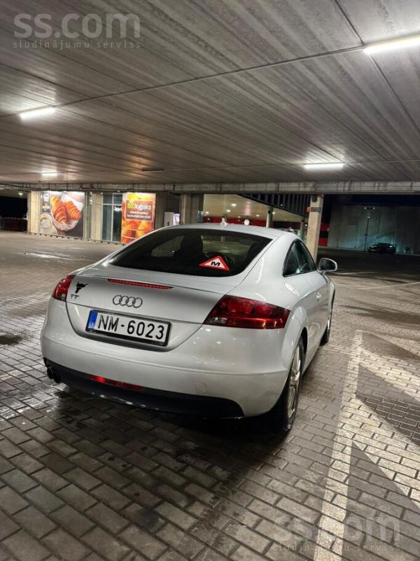 Audi TT 2009 Rīga, ar dzinēja tilpumu 2.00 L un nobraukumu 227 tūkst. km par 7900 €, foto 3 vietnē AUTOMOTO.COM.LV
