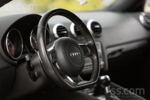 Audi TT 2010 in Riga, with an engine capacity of 2.00 L and mileage of 220 thousand km for 12300 €, photo 15 on AUTOMOTO.COM.LV
